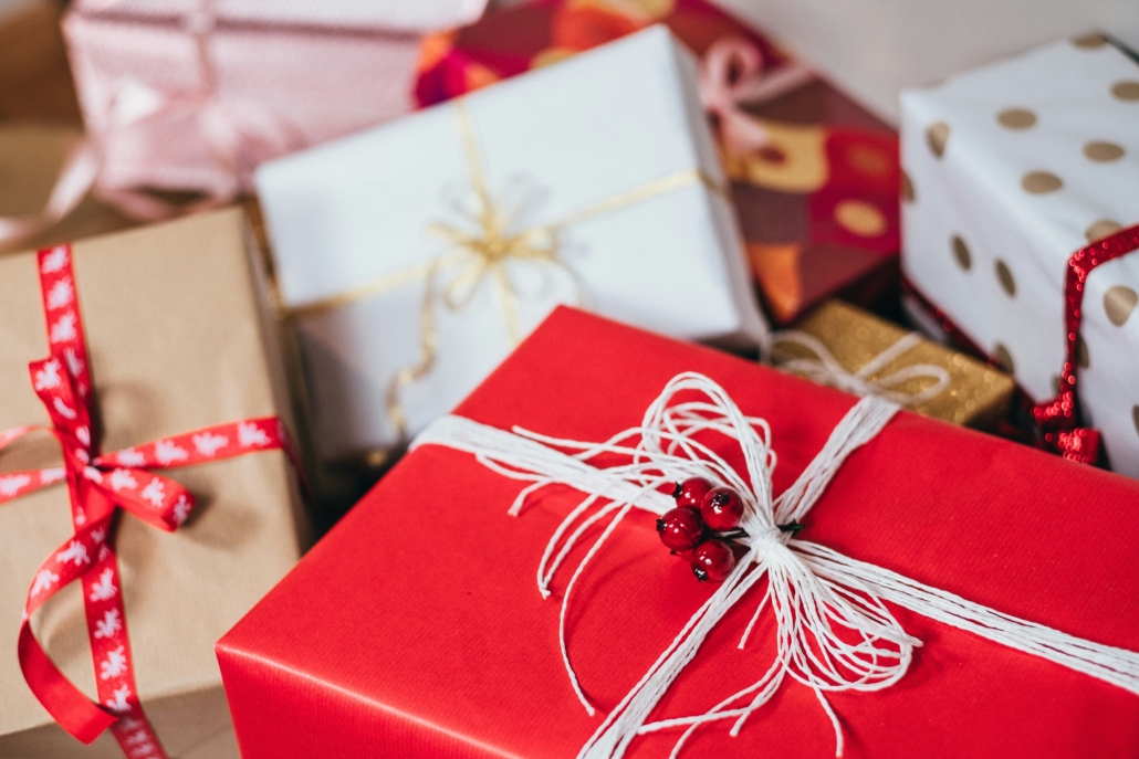 Moderation-Friendly Gift Guide: 12 Alcohol-Free Gift Ideas That People ...